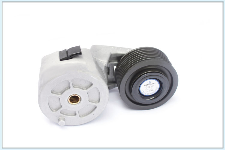 3976831 Dongfeng Cummins 6CT Diesel Engine Spare Parts Belt Tensioner ...